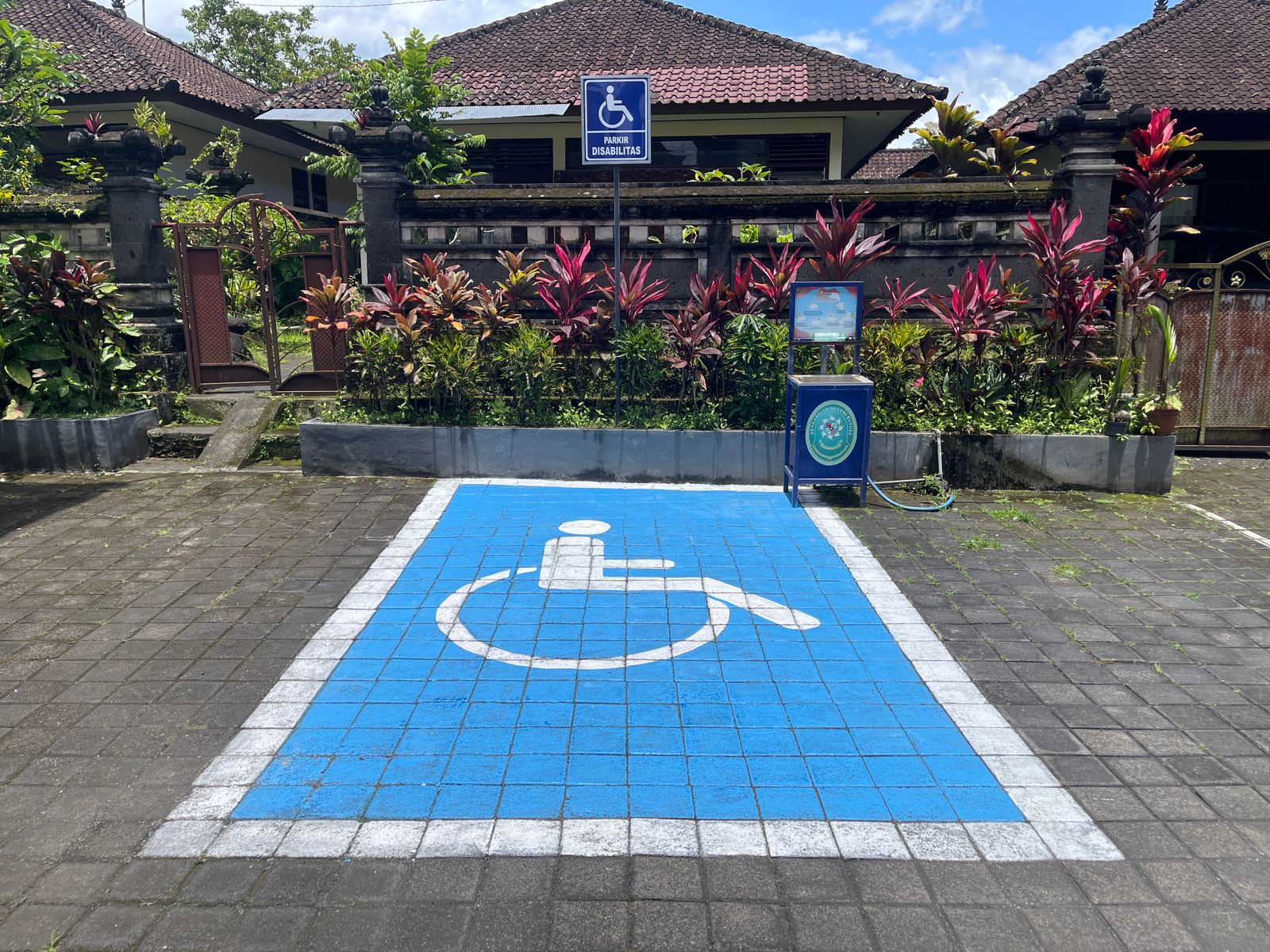 Sarana & Prasarana Bagi Penyandang Disabilitas - Pengadilan Negeri Bangli